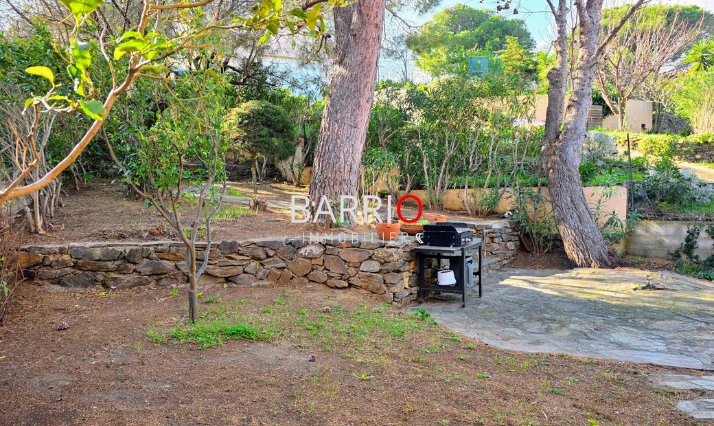 Villa à Banyuls Sur Mer Dans Banyuls Sur Mer, Occitanie, France à ...