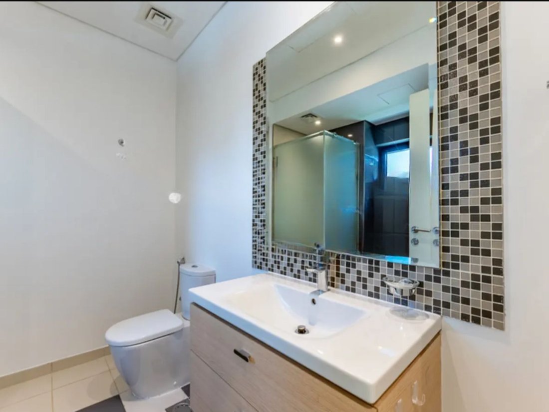 Single Row | Green Belt View In Dubai, Dubai, Vereinigte Arabische ...