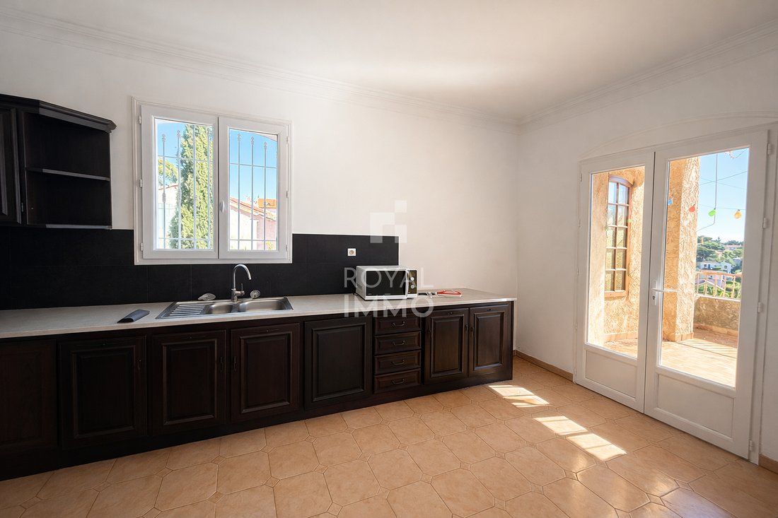 Haus Mit 5 In La Seyne Sur Mer, Provence Alpes Côte D'azur, Frankreich ...