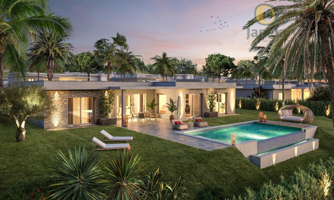 Luxurious Residence In Faro, Facing The Ria In Montenegro, Algarve ...