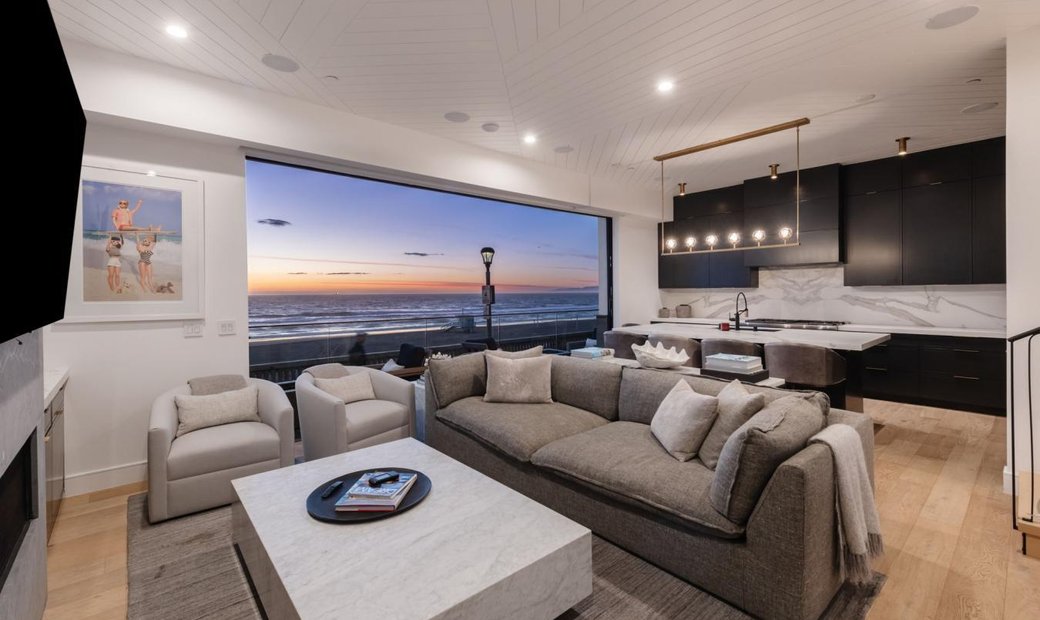 2200 The Strand, Unité A Dans Manhattan Beach, Californie, états Unis à ...