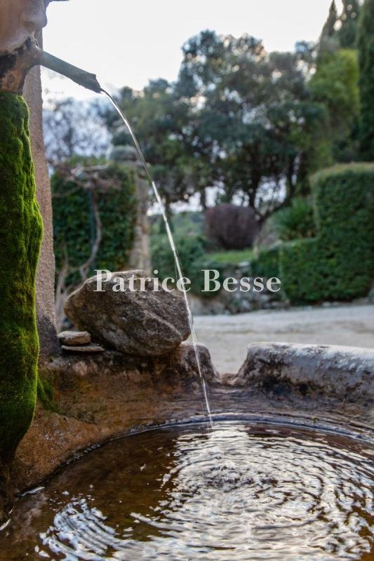 17th Century Former En L'isle Sur La Sorgue, Provenza Alpes Costa Azul ...