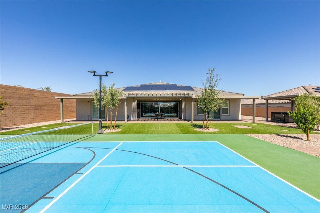 Single Family Residence In Las In Las Vegas, Nevada, Vereinigte Staaten ...