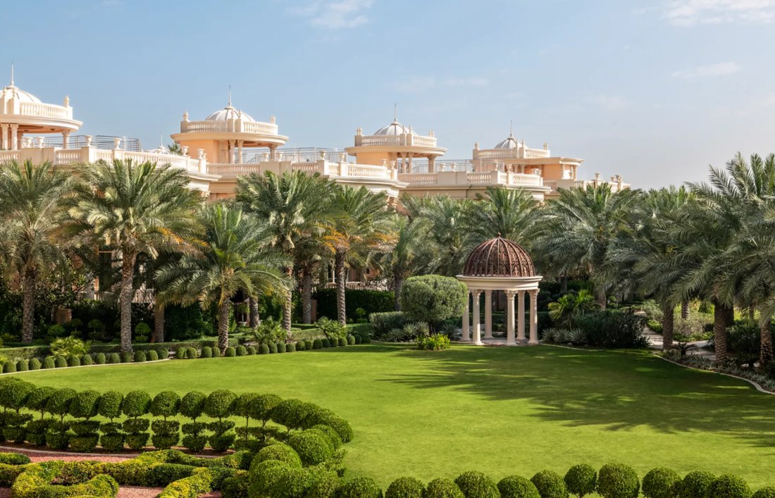 Ultra Luxury 5 Star Hotel For Sale In Dubai, United Arab Emirates For ...