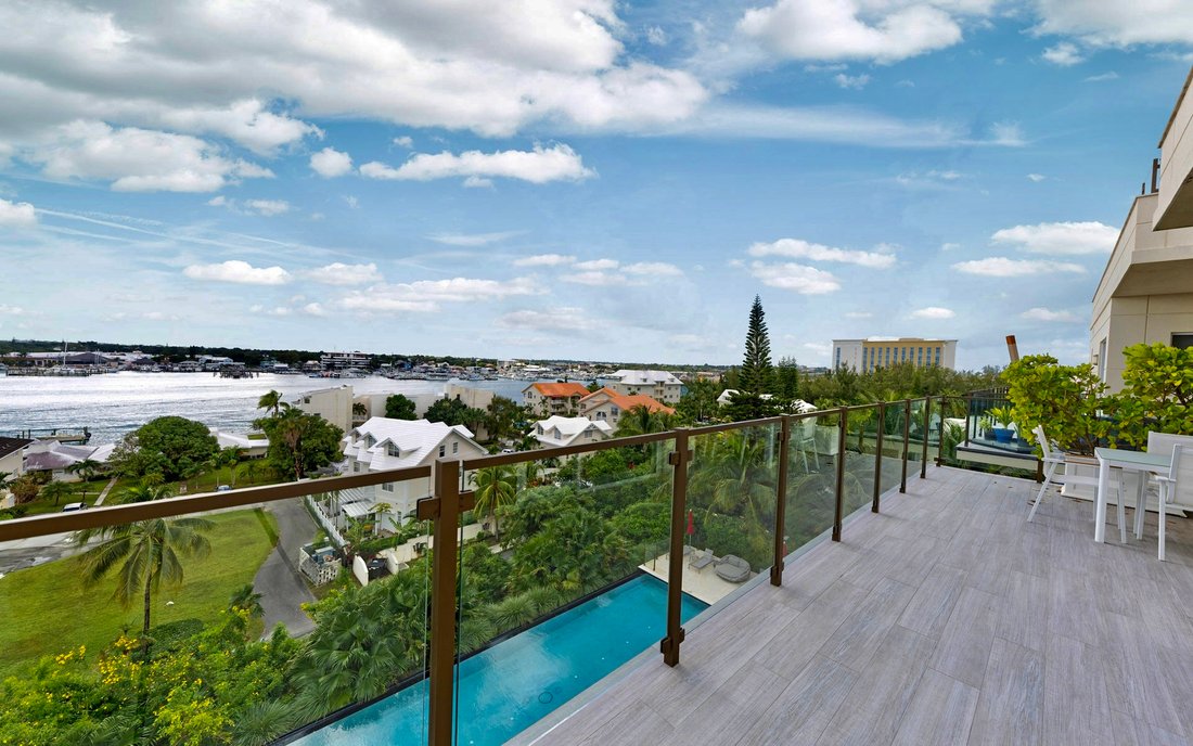 Appartement 312 Au Thirty Six Dans New Providence, New Providence ...