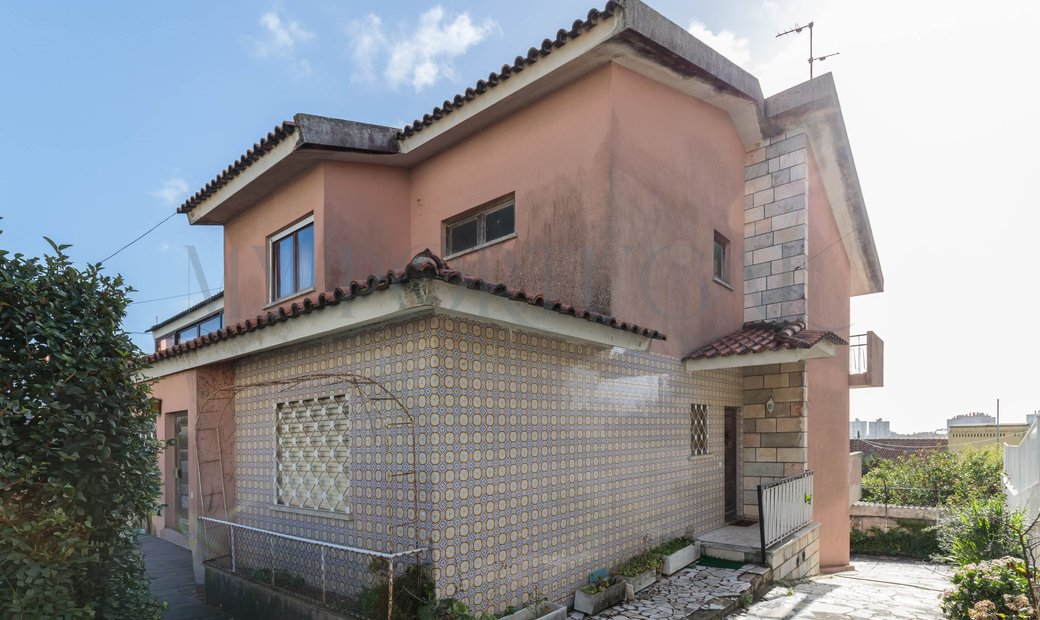 Secure Investment Opportunity: In Sao Domingos De Rana, Lisbon ...