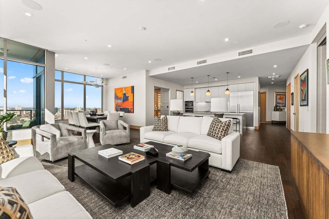 Condominium In Austin In Austin, Texas, United States For Sale (16959320)