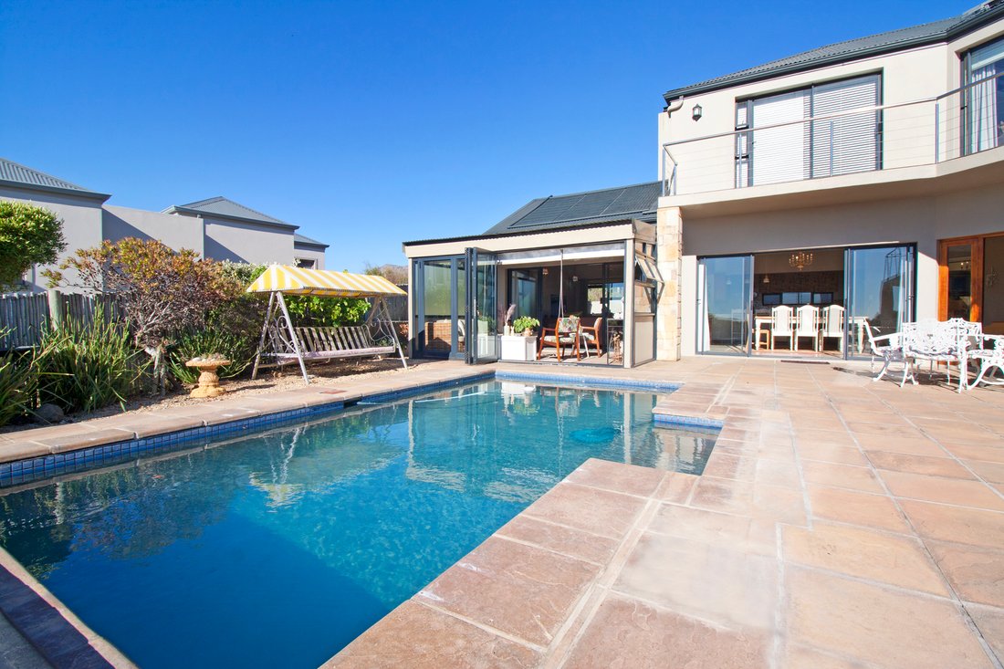 Pièce Maîtresse Du Domaine De Dans Le Cap, Cap Occidental, Afrique Du ...