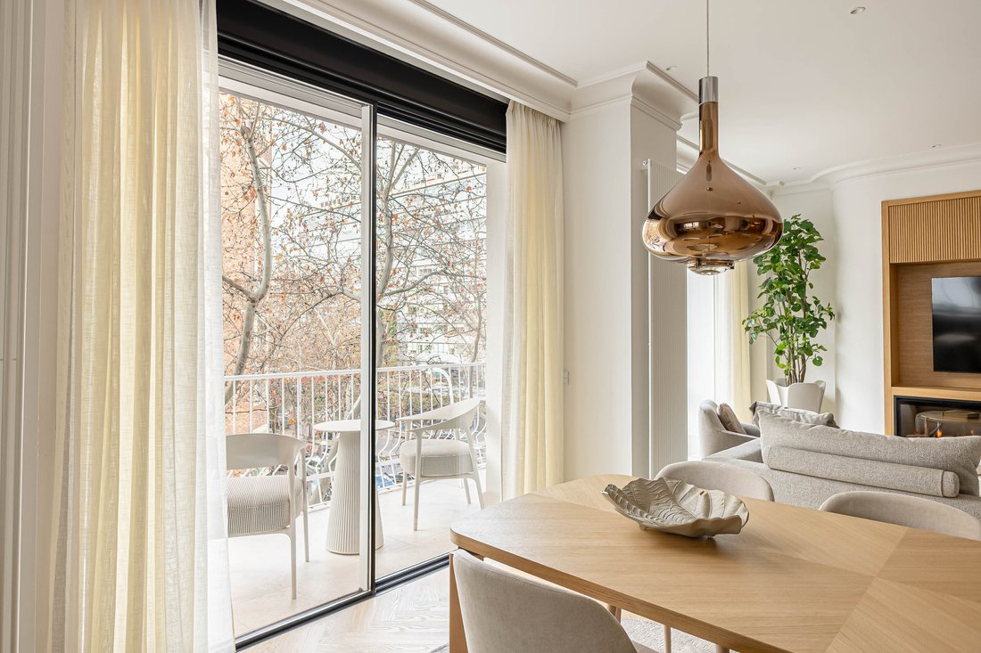 Fantastic High Quality Apartment With A Pool In Barrio Salamanca ...
