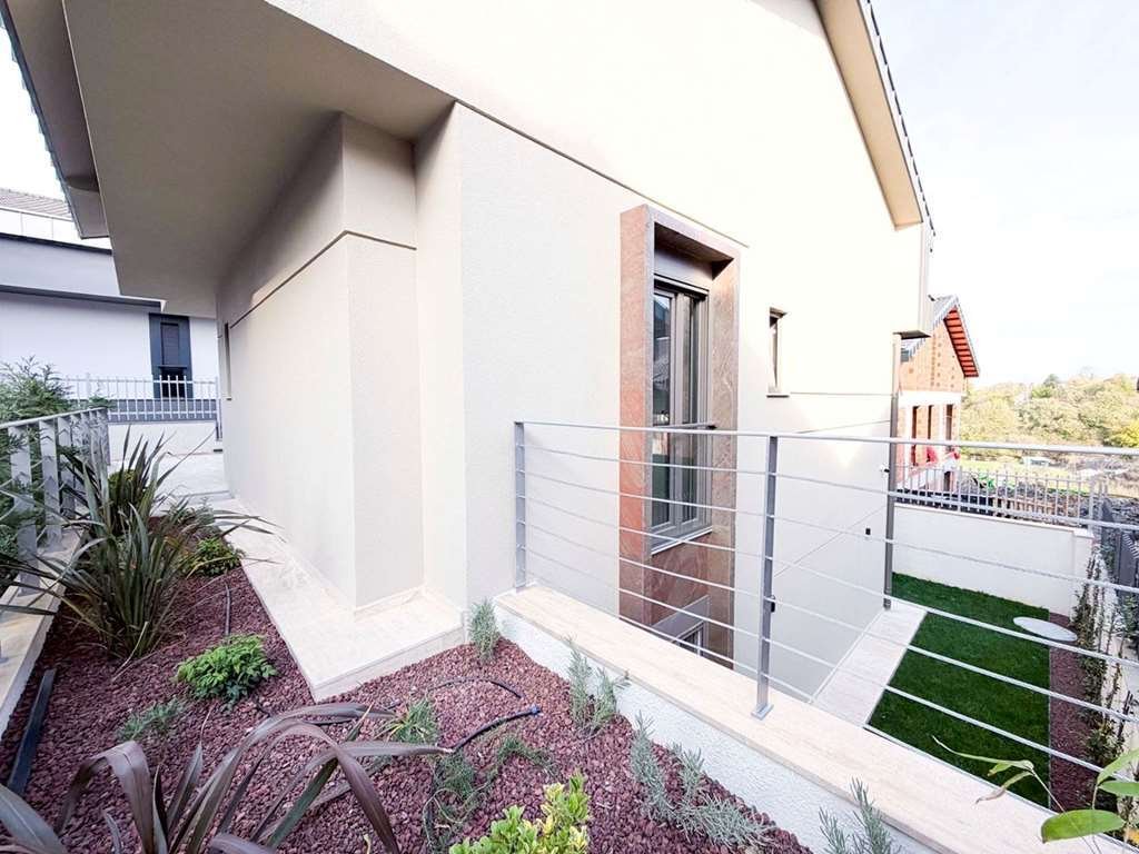 Villa Neuve Individuelle 4.5+1 à Vendre Dans Un Site Dans üsküdar ...