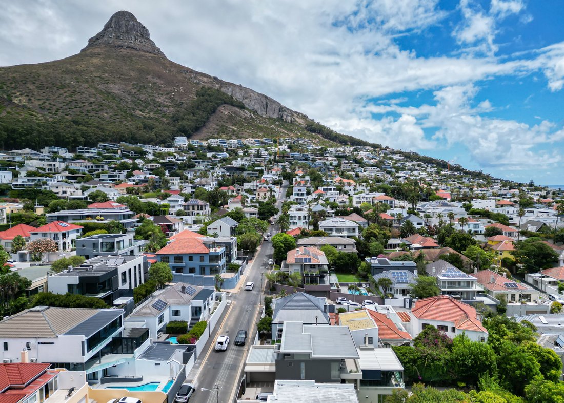Une Maison Familiale à Fresnaye Dans Le Cap, Cap Occidental, Afrique Du ...
