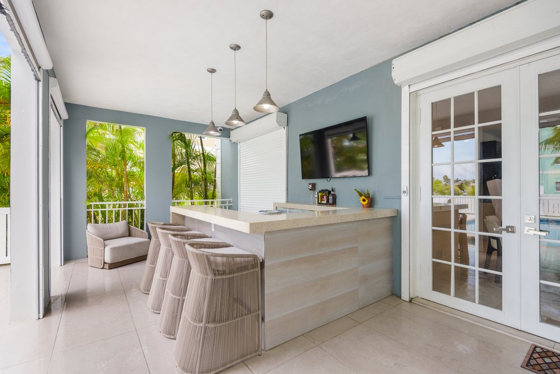 2 Kingfisher Island | Sandyport | Nassau In Nassau, New Providence, The ...