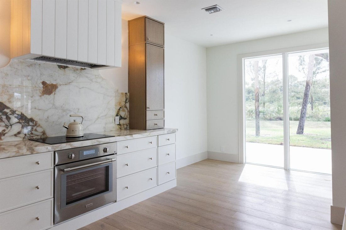 Refined Ground‑Level Sanctuary With Sleek In Wellington, Florida ...