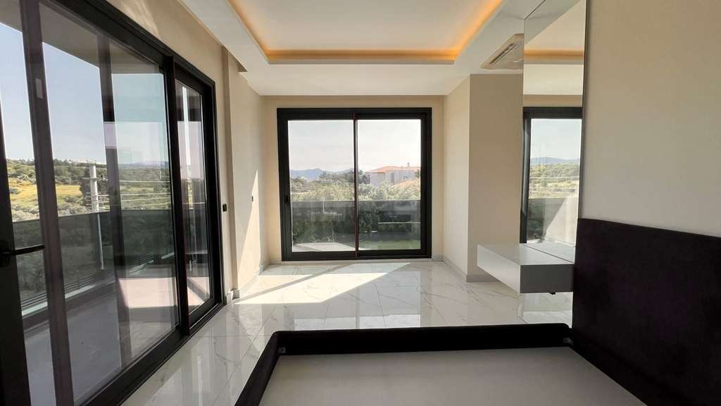 6+2 Bedroom 360 M2 Luxury Villa In Kusadasi In Aydın, Türkiye For Sale ...