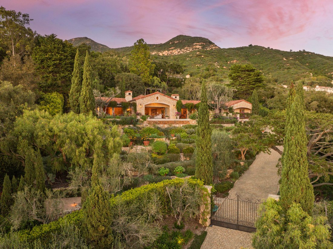 Single Family Residence In Montecito In Montecito, California, United ...