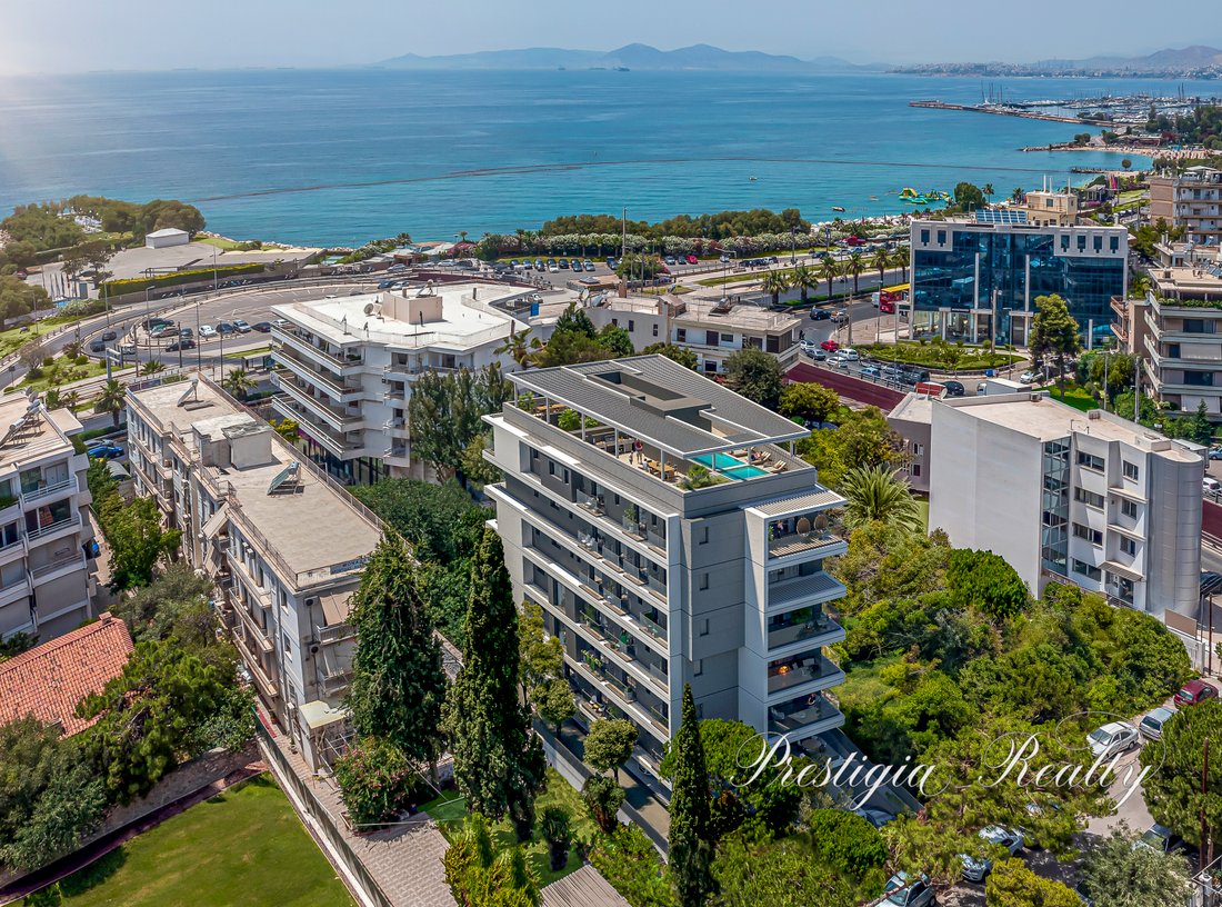 Duplex Living Across 4th & 5th Floor 250 M. In South Athens, Attica ...
