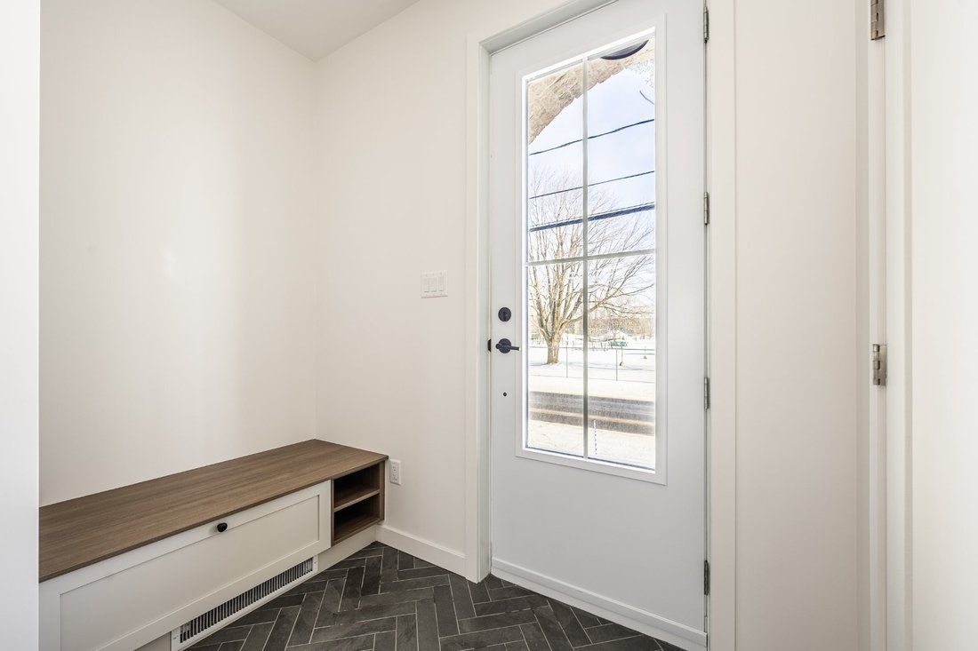 108 Ch. Du Grand Bernier S. In Saint Jean Sur Richelieu, Quebec, Canada ...