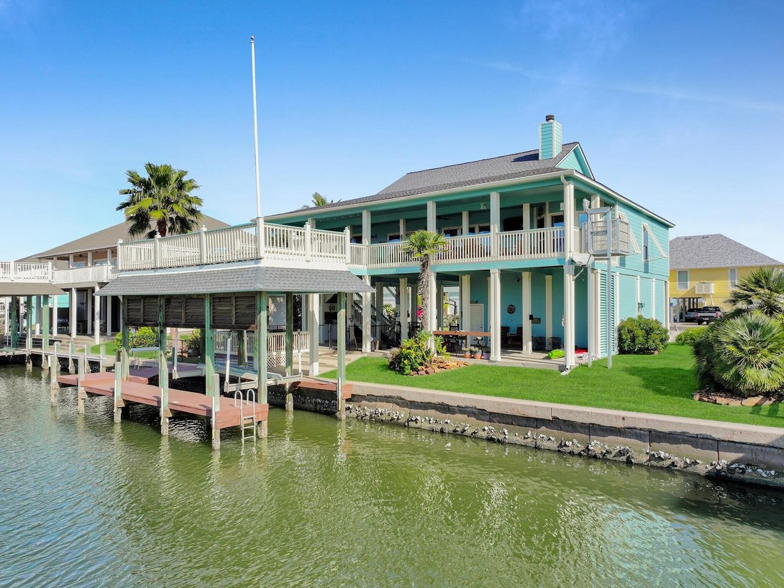 Single Family Residence In Crystal In Bolivar Peninsula, Texas, United ...