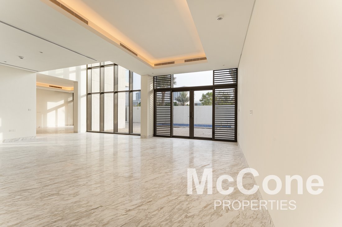 Exclusive | Bigger | Corner Villa | In Dubai, Dubai, United Arab ...