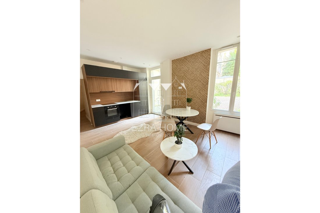 Paris 5th 41 M² Renovated On Courtyard, Between Port Royal Dans Paris ...