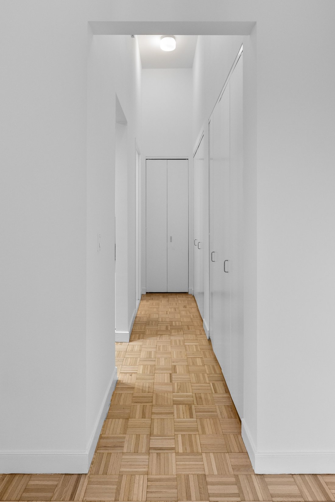 High Ceiling Studio Unit At Park Avenue In New York, New York, United ...