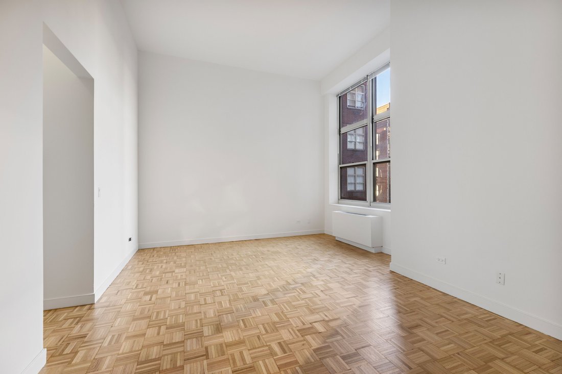 High Ceiling Studio Unit At Park Avenue In New York, New York, United ...