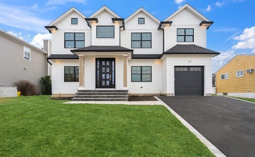 Annonces Immobilières de SRG Residential LLC - Syosset - United States ...