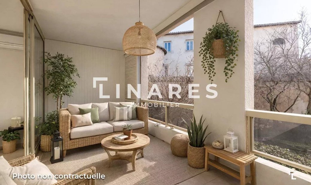 Le Clos Du Roy Dans Aix En Provence, Provence Alpes Côte D'azur, France ...