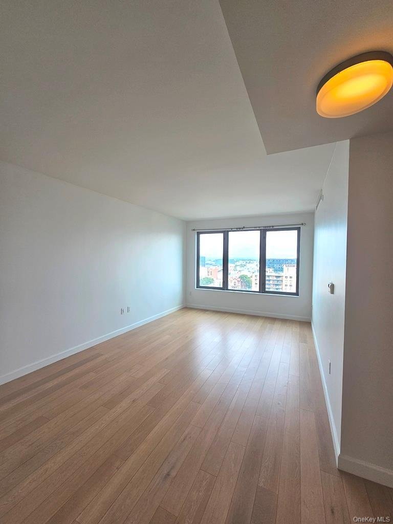 Condominium In Flushing In New York, New York, United States For Sale ...