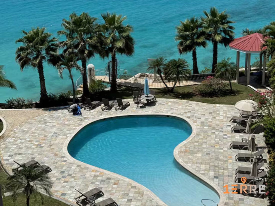 Cupecoy Beach Partie Hollandaise Condo 2 Chambres En In Saint Martin ...