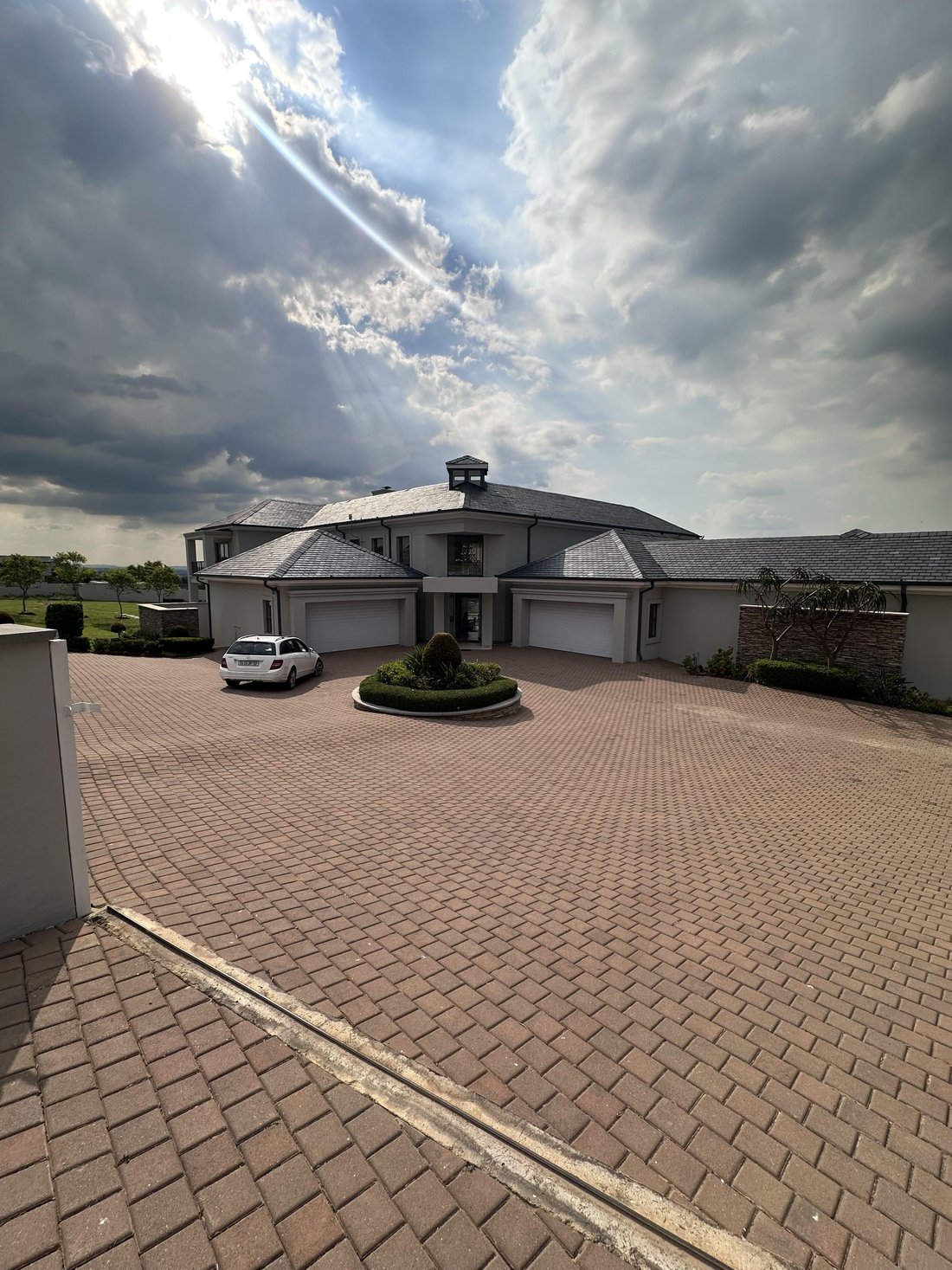 5 Bedroom House For Sale In Midrand, Gauteng, South Africa For Sale ...
