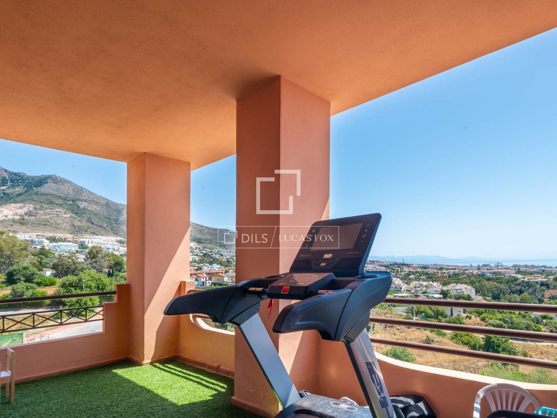 Excellent 3 Bedroom House / Villa For Sale In In Benalmadena, Andalusia ...