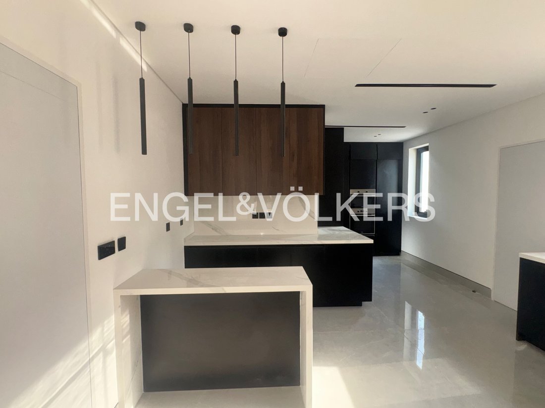 Brand New | Infinity Pool | Vacant | 5 In Dubai, Dubai, United Arab ...