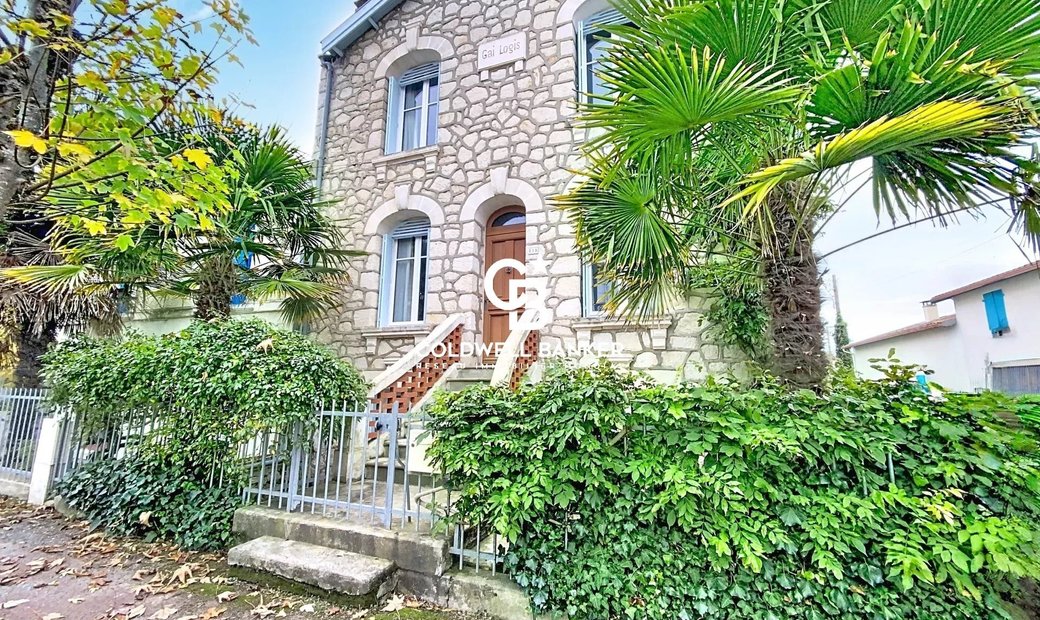 Charming House – Authentic "Fourasnaise" In Fouras, Nouvelle Aquitaine ...