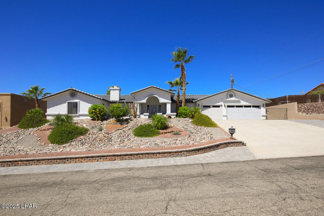 Residential Lake Havasu City In Desert Hills, Arizona, United States ...