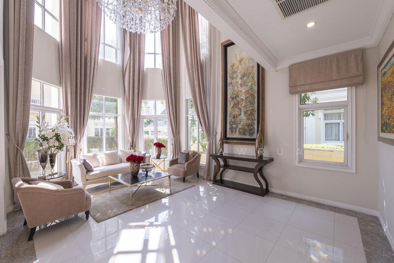 The Royal Residence, Bangkok In Krung Thep Maha Nakhon, Thailand For ...