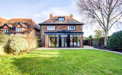 Lujo moderno casas en venta en Kenton, Inglaterra, Reino Unido ...