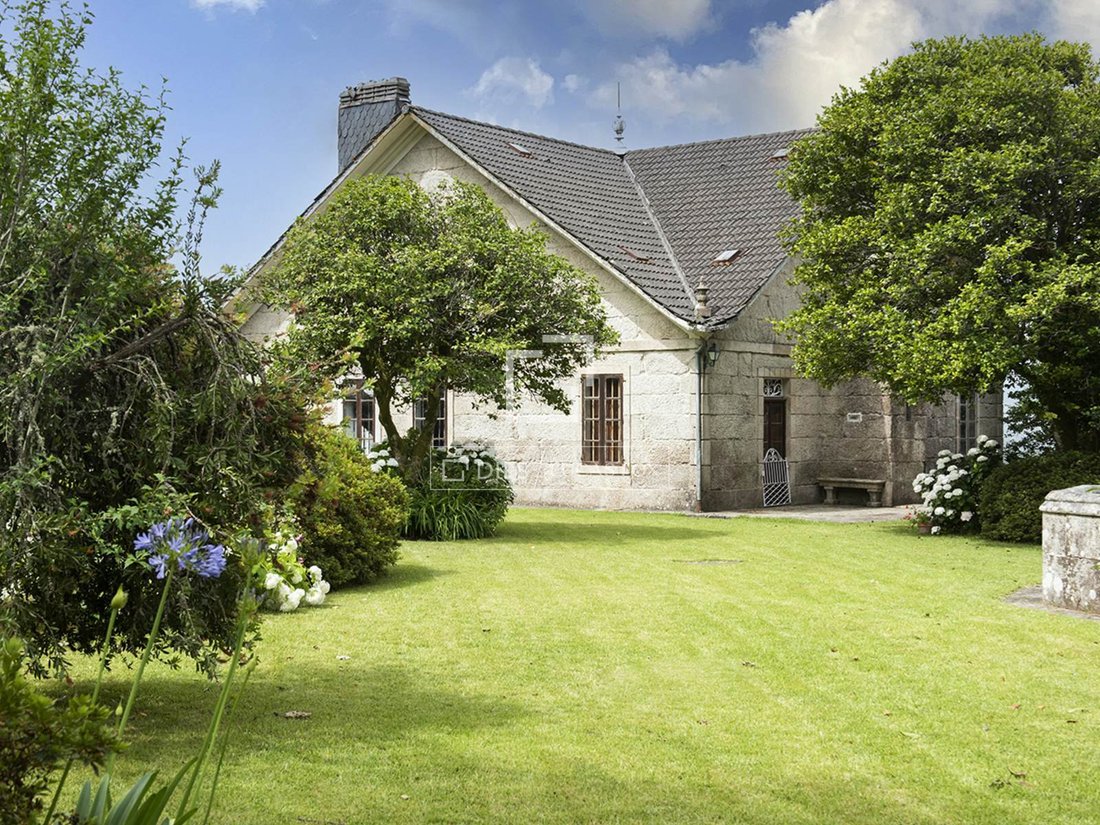 Una Finca Excepcional Con 15 Hectáreas De Propiedad En Mos, Galicia ...