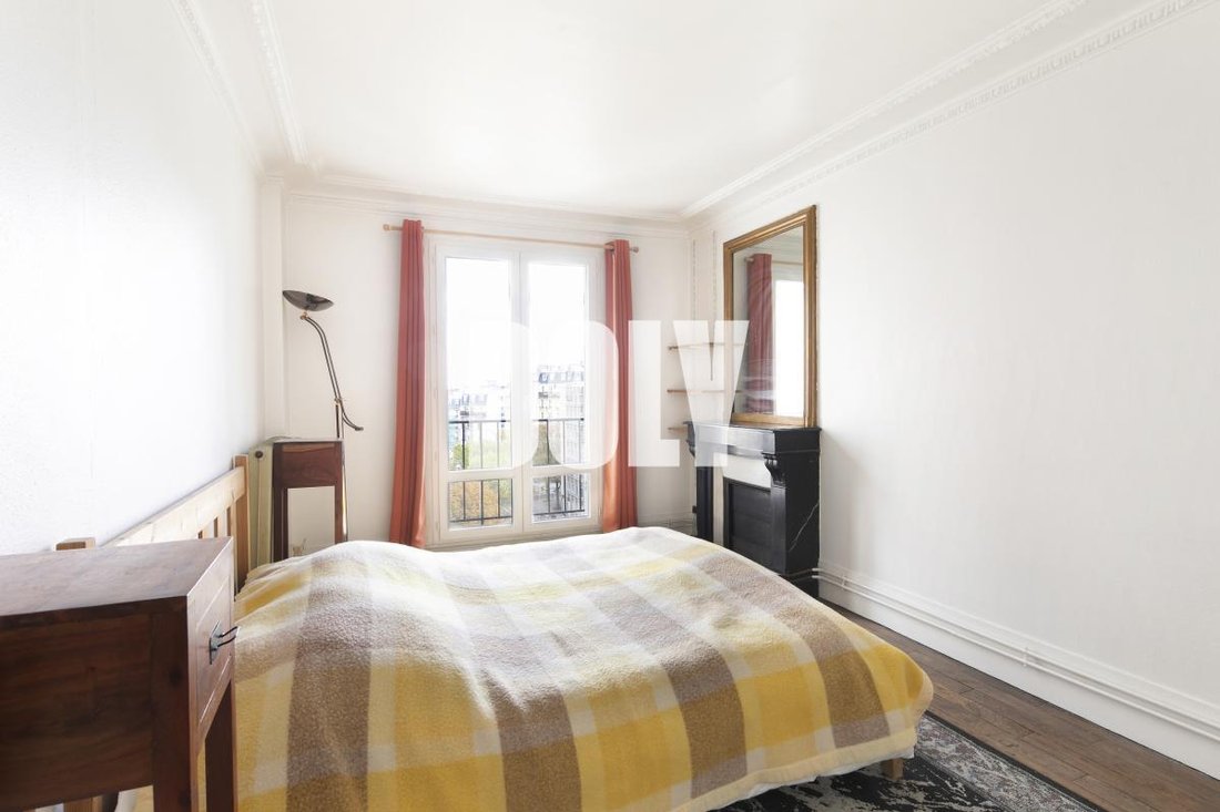 Doly//Calme//Vue Dégagée//Lumineux//Balcon Dans Paris, île De France ...