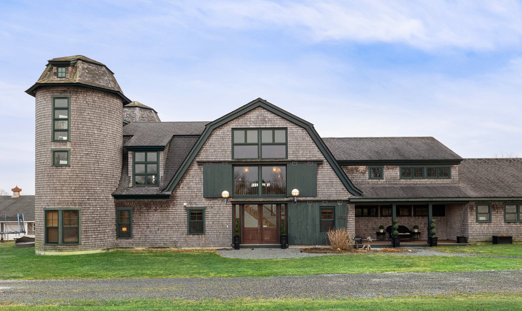 The Barn At Gulf Hill In Dartmouth, Massachusetts, United States For ...