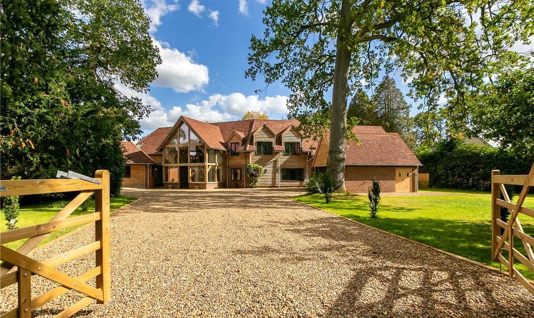 Burcot, Abingdon Ox14 In Burcot, England, United Kingdom For Sale ...