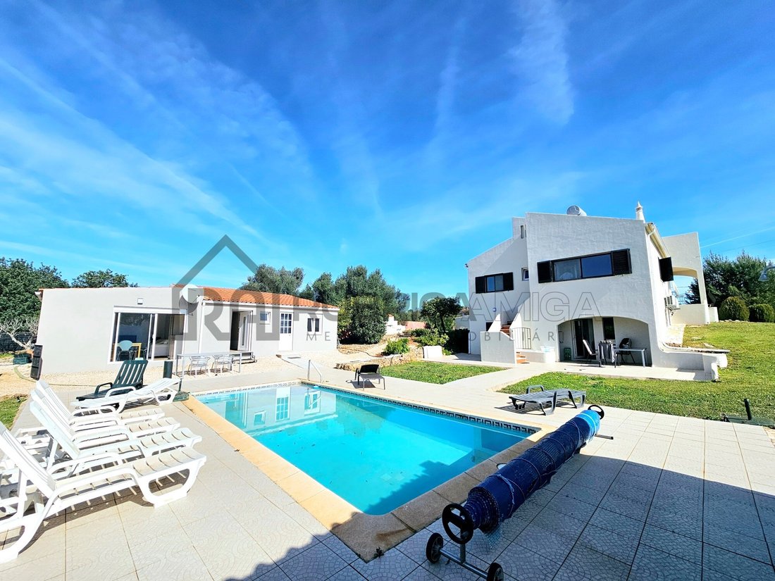 Propriété De 3 Chambres Avec Dans São Bartolomeu De Messines, Algarve ...