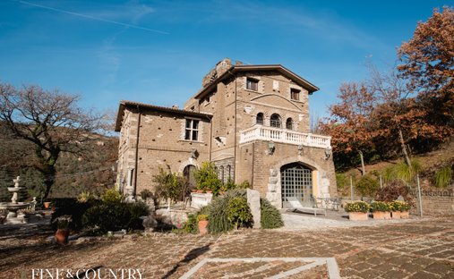 Luxury hilltop castles for sale in Poggio Corese, Lazio, Italy ...