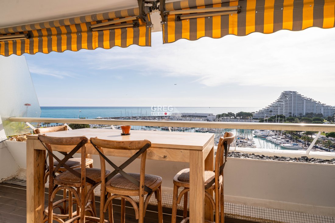 2 Room Apartment In In Villeneuve Loubet, Provence Alpes Côte D'azur ...