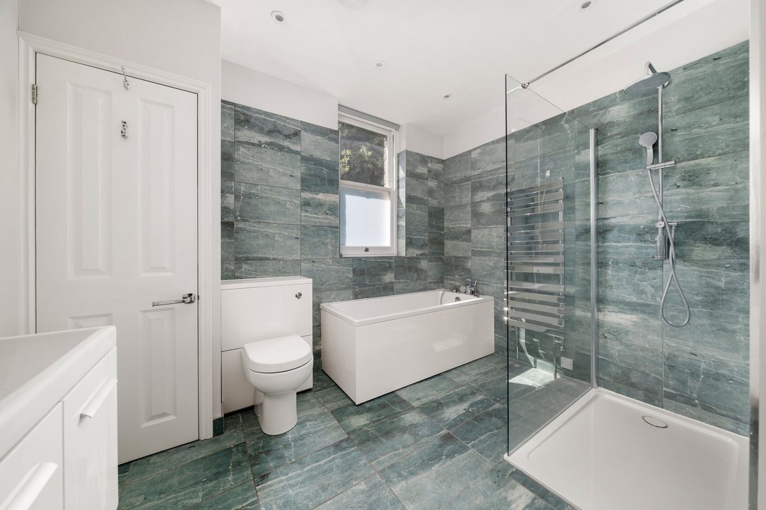 Riverview Gardens | Castelnau | Sw13 In London, England, United Kingdom ...