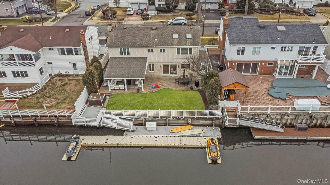 Single Family Residence In Bellmore In Bellmore, New York, United ...