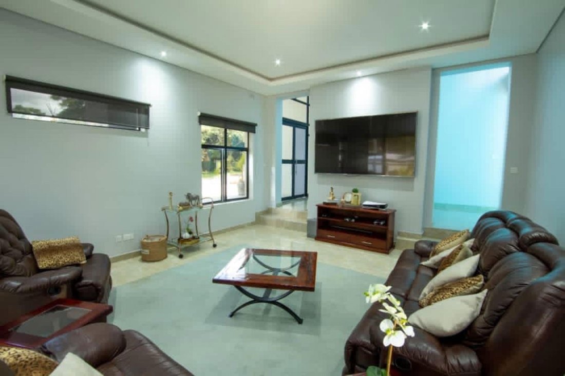 Elegant Family Home In Borrowdale Brooke In Harare, Harare Province ...