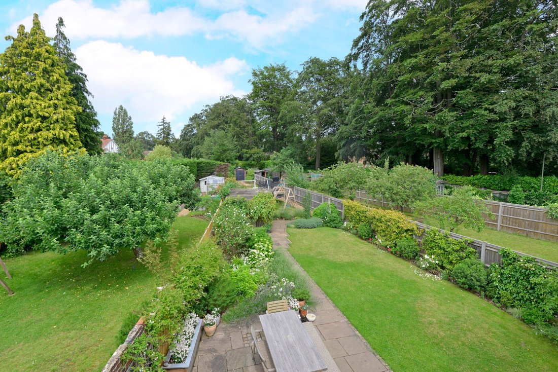 Busbridge Lane, Busbridge, Godalming, En Godalming, Inglaterra, Reino ...