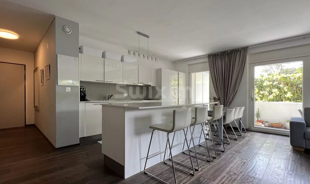 Superb 5 Room Garden Level Minergie Building In Geneva, Genève ...