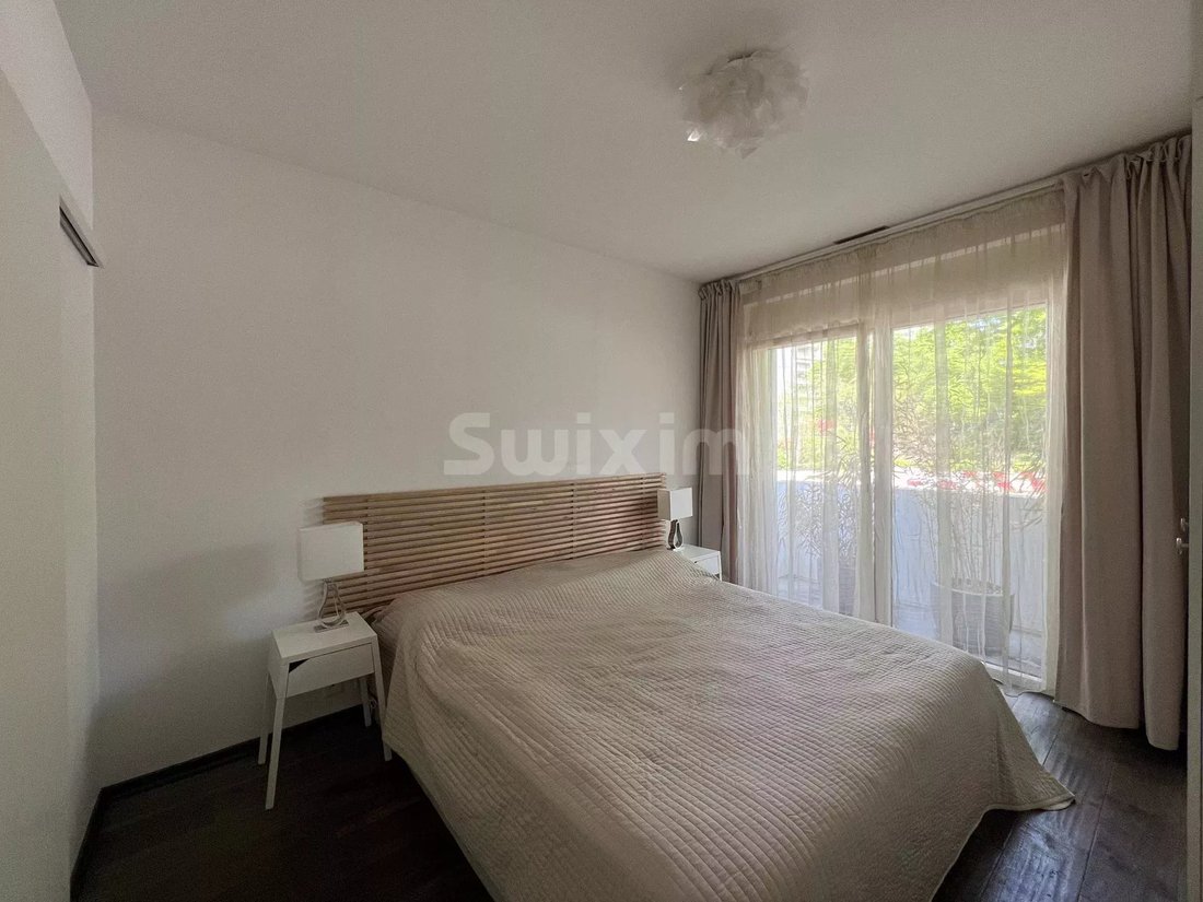 Superb 5 Room Garden Level Minergie Building In Geneva, Genève ...